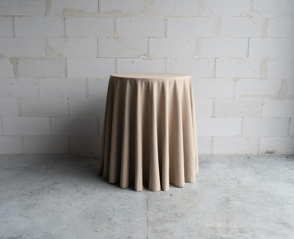 Mange debout nappé lin - Velvet Rendez-Vous